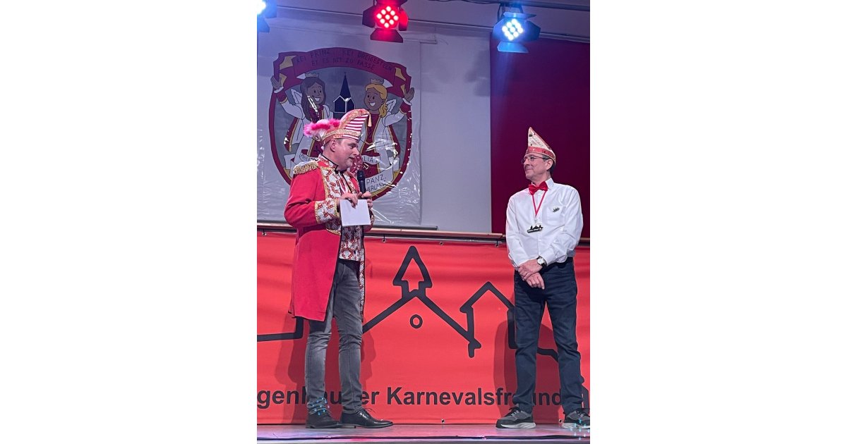 Bürgermeister Michael Eyer beim Seniorenkarneval in Overath | Stadt Overath